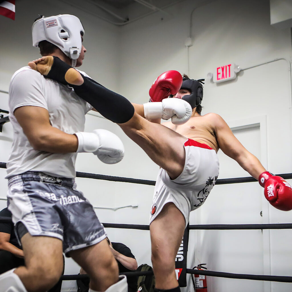 Muay Thai Personal Training: Estrés, Salud y Transformación